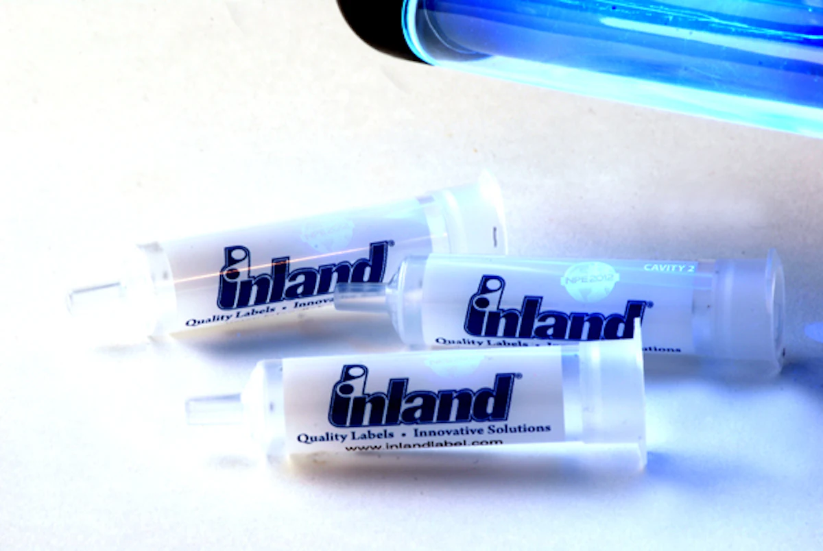 Roll-fed injection in-mold-labeled syringe | Healthcare Packaging