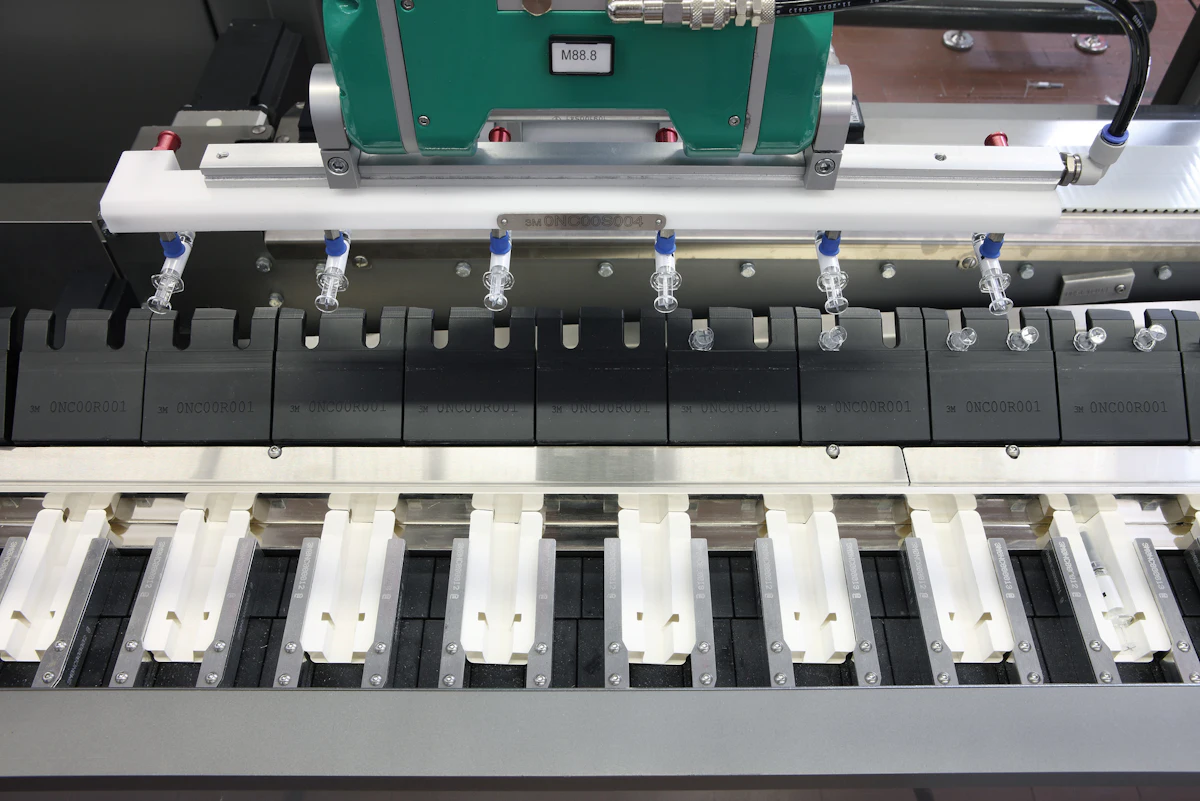 Marchesini: Robotic syringe cartoning | Healthcare Packaging