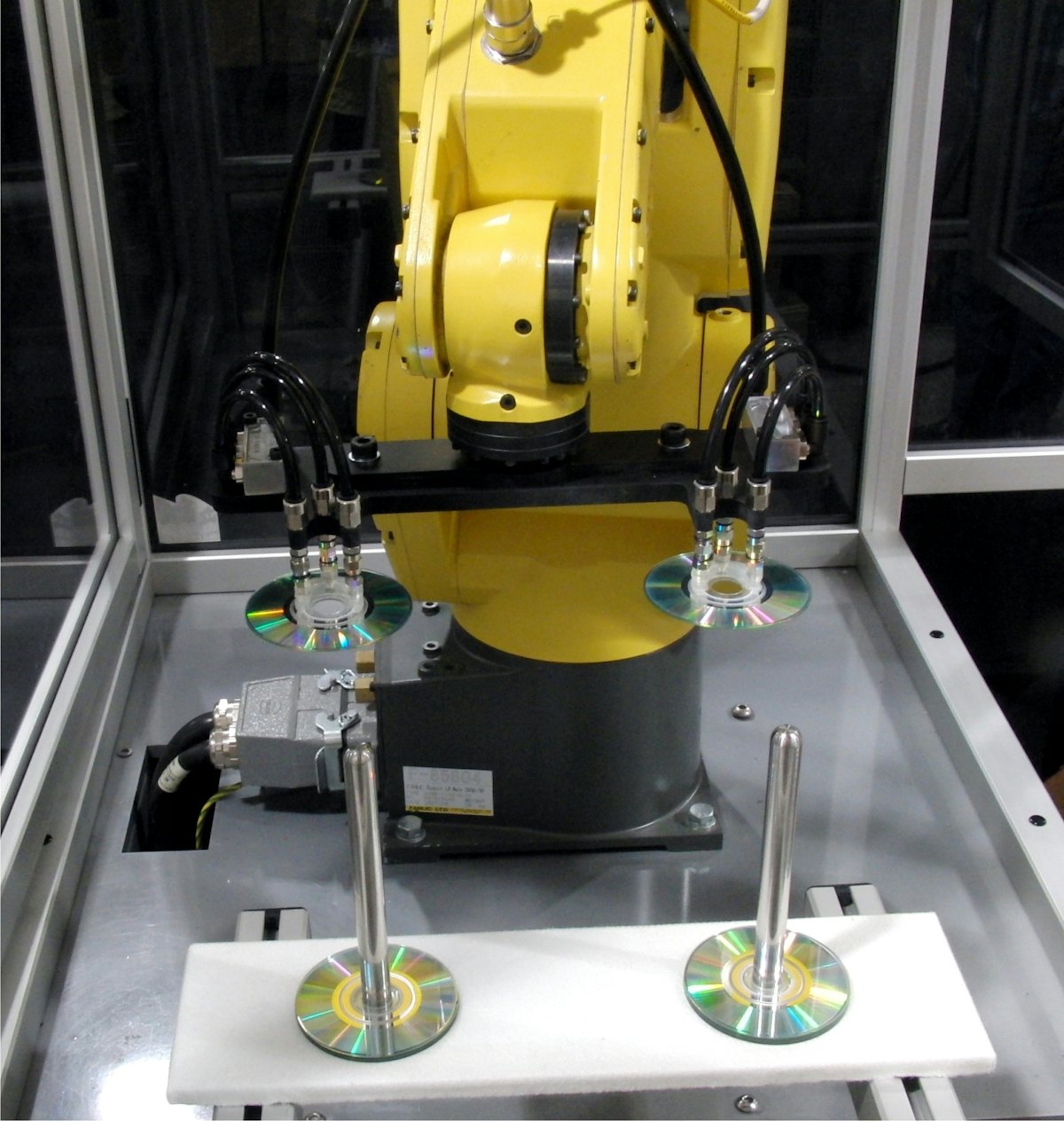 ESS Technologies/Starview: Robotic blister loading | Healthcare Packaging