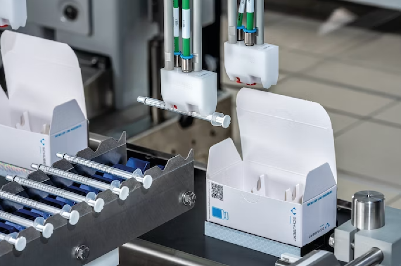 3 Examples of Life Science Packaging Robotics | Healthcare Packaging